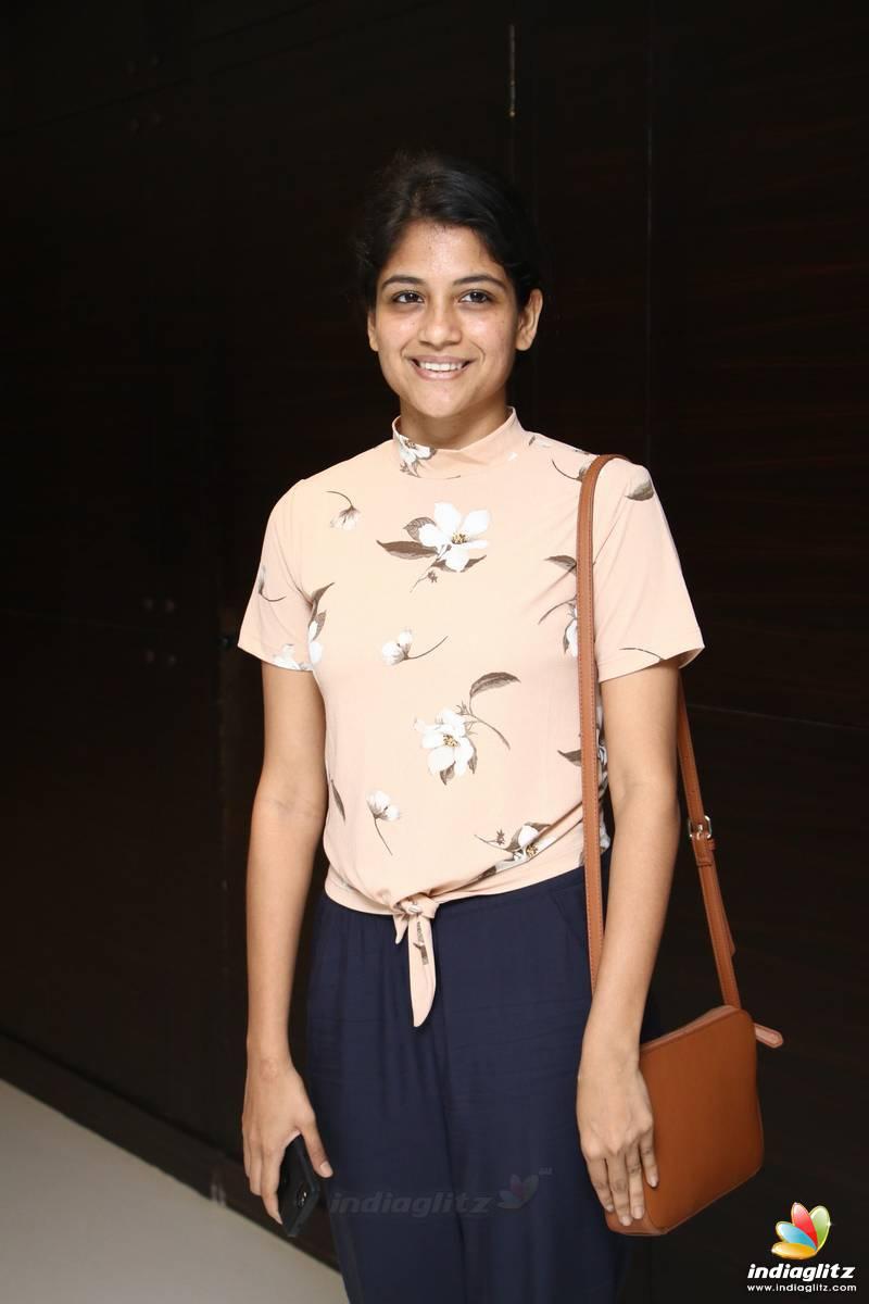 Aditi Balan Wallpapers - Wallpaper Cave