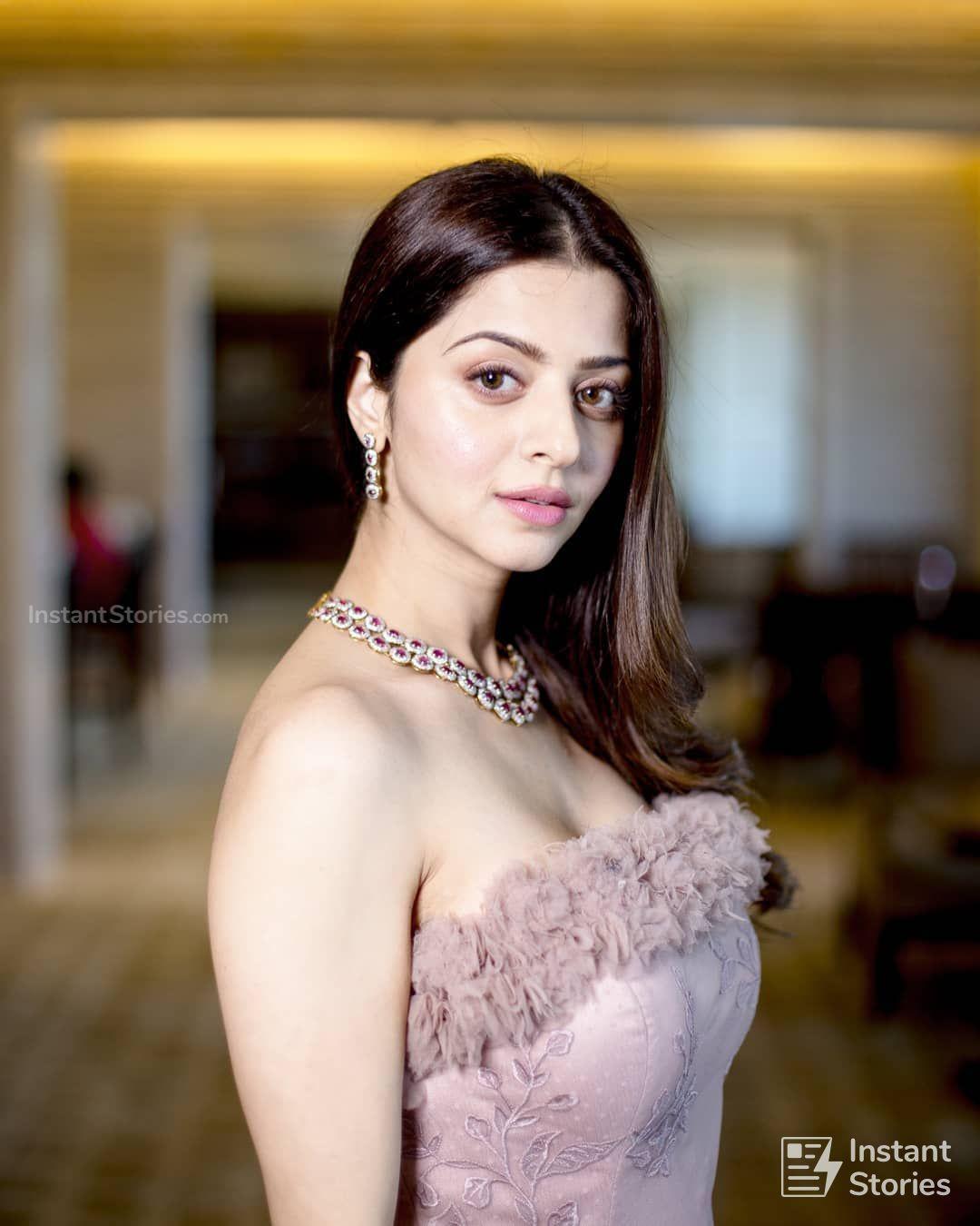 Vedhika Wallpapers - Wallpaper Cave