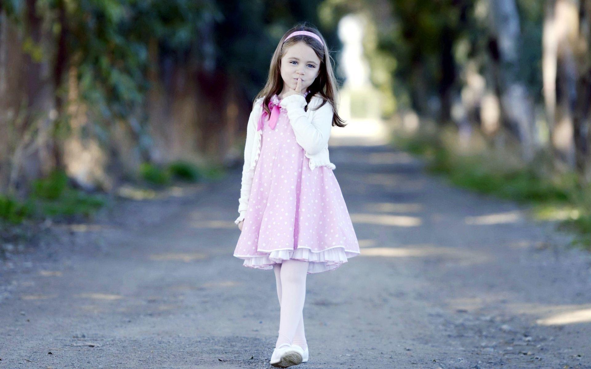 Girls Winters Dresses Wallpapers - Wallpaper Cave