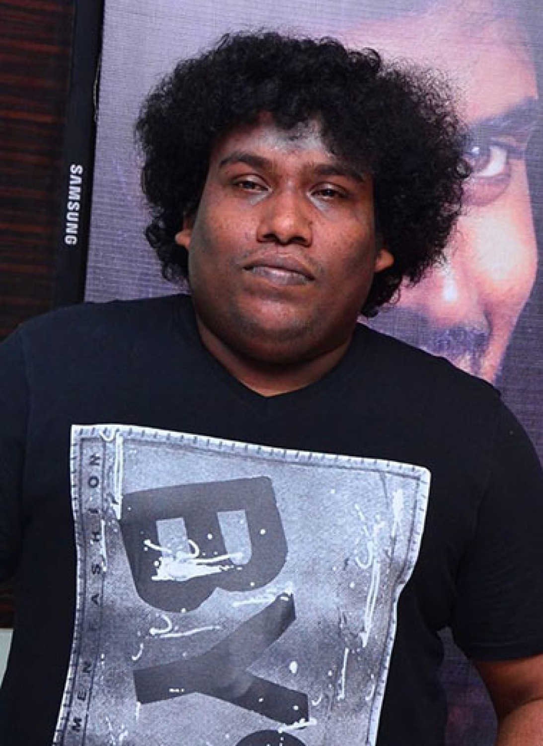 Yogi Babu Wallpapers - Wallpaper Cave