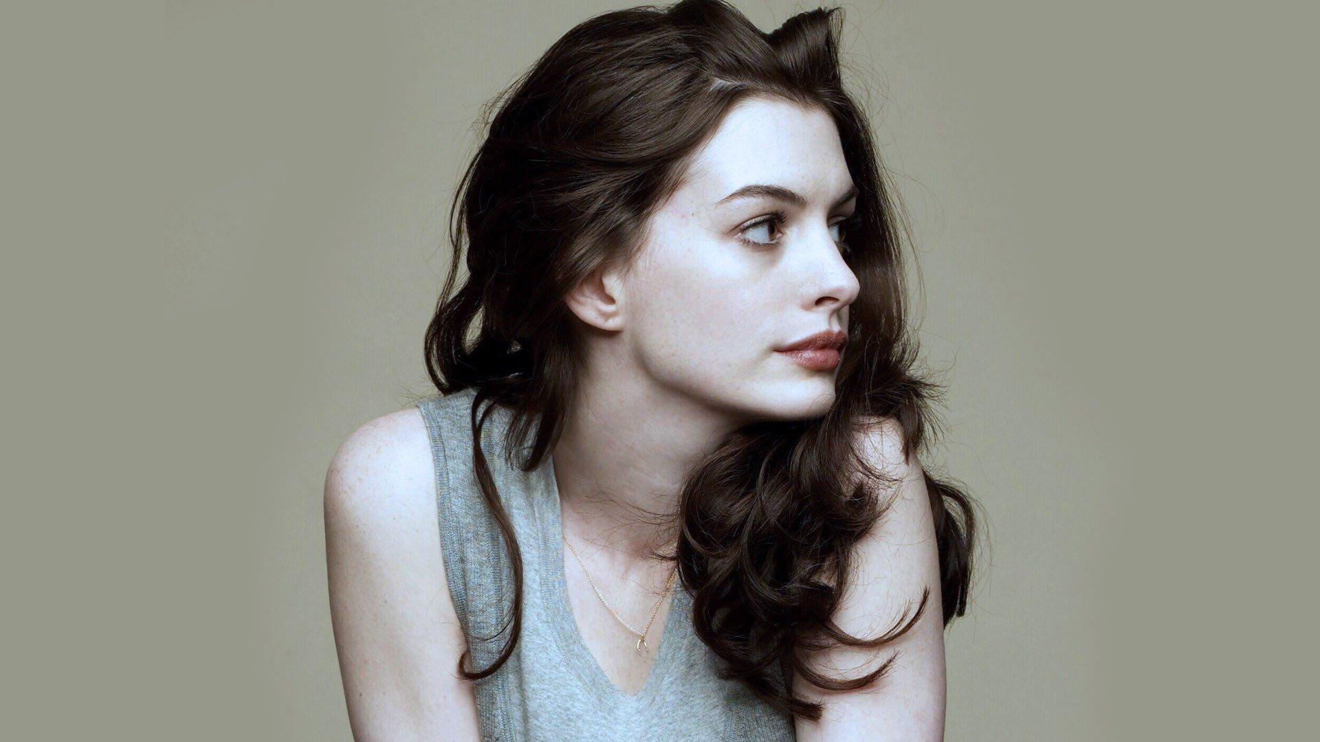 Anne Hathaway Hd Desktop Wallpapers - Wallpaper Cave