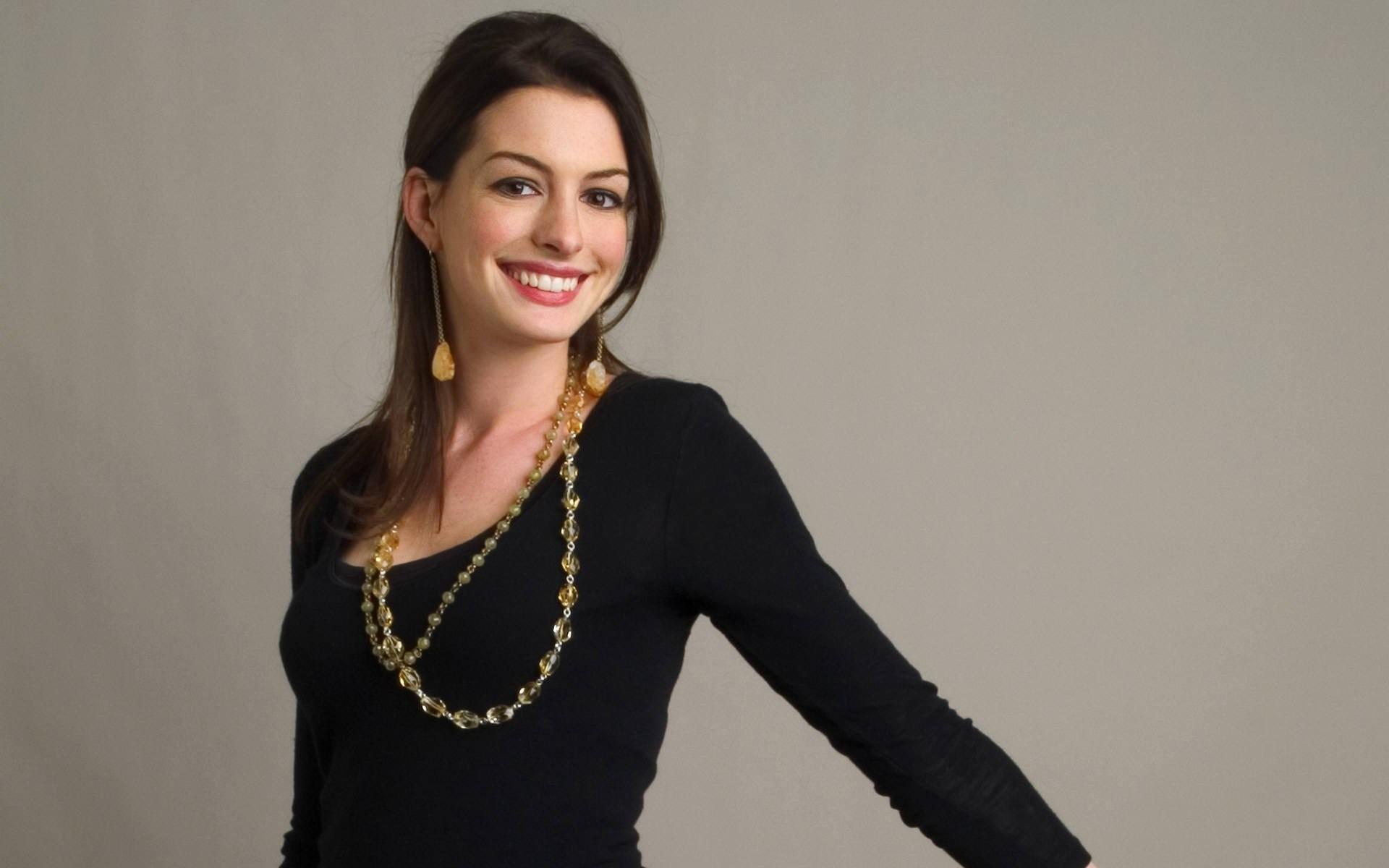 Anne Hathaway Hd Desktop Wallpapers - Wallpaper Cave