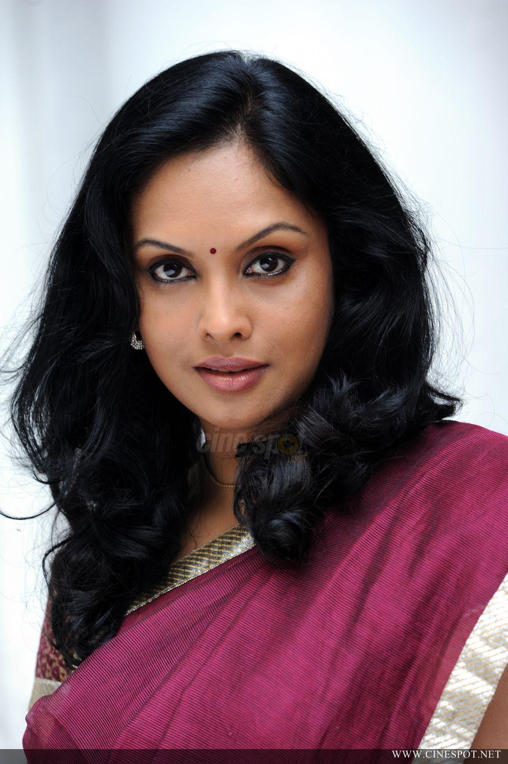 Jyothirmayi Wallpapers - Wallpaper Cave