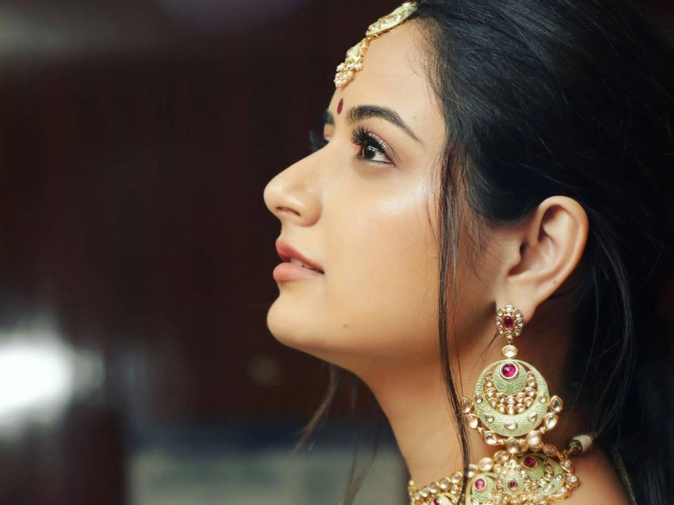 Ashika Ranganath Hd Wallpapers - Wallpaper Cave