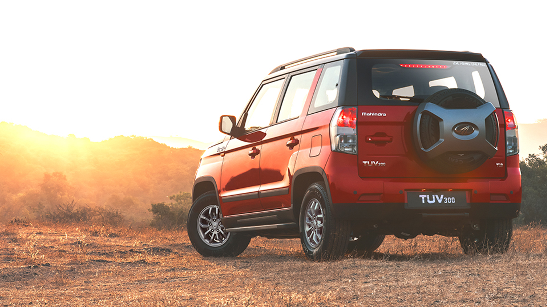 Mahindra TUV 300 Plus Wallpapers - Wallpaper Cave