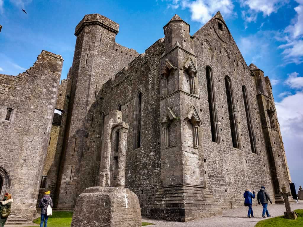 Rock Of Cashel Wallpapers - Wallpaper Cave