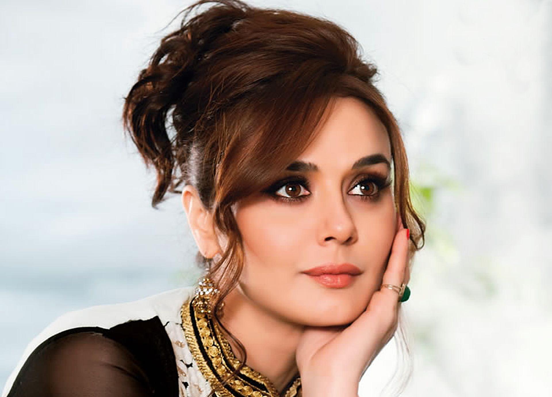 Preity Zinta Desktop HD Wallpapers - Wallpaper Cave