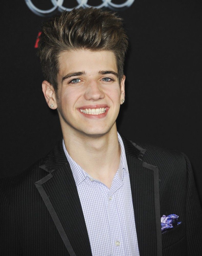 Brandon Tyler Russell Wallpapers - Wallpaper Cave