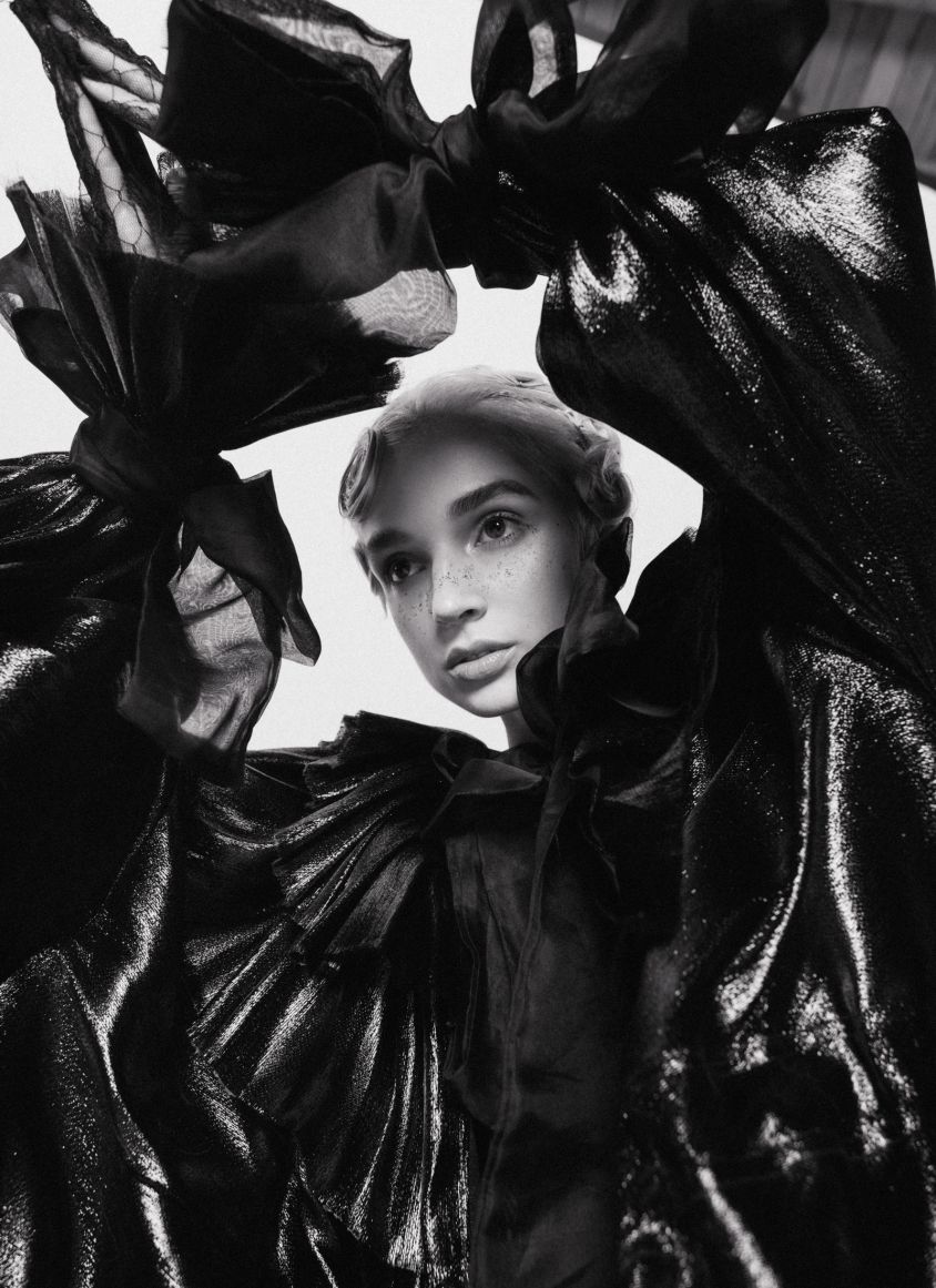 Poppy Singer Monochrome Wallpapers - Wallpaper Cave