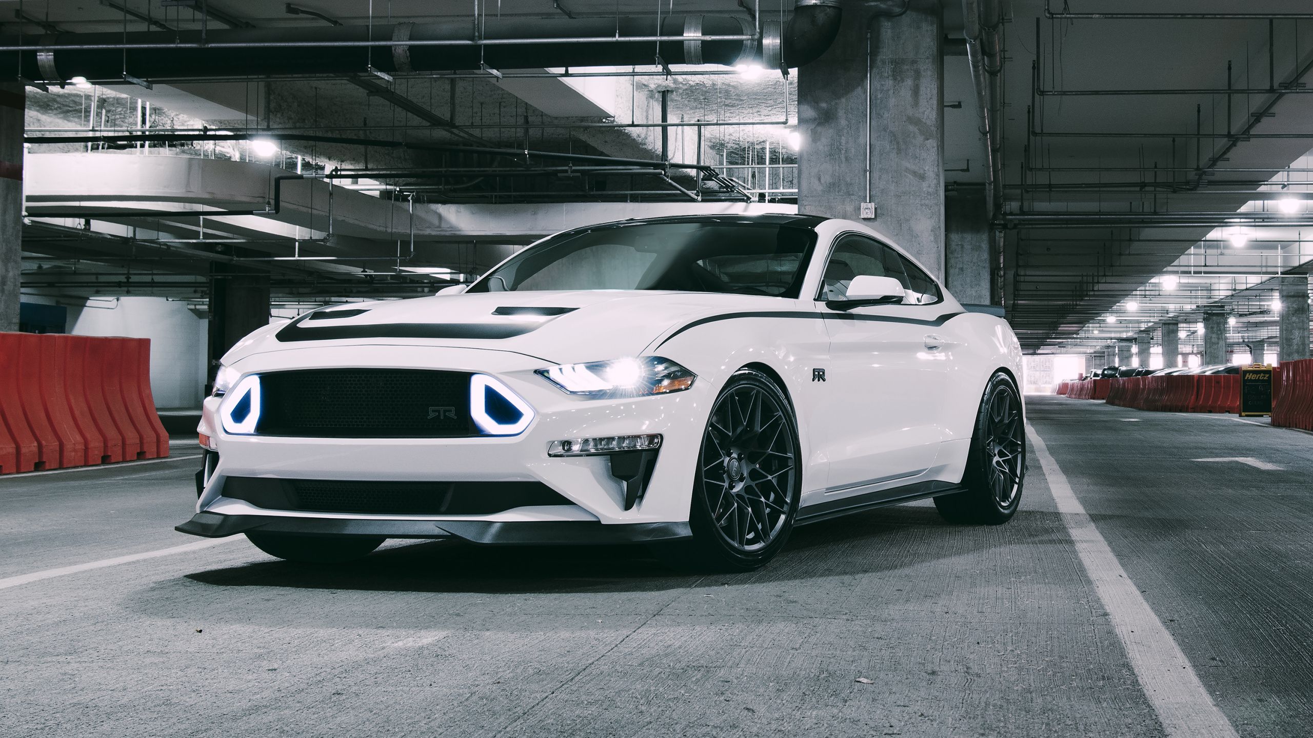 White Ford Wallpapers - Wallpaper Cave
