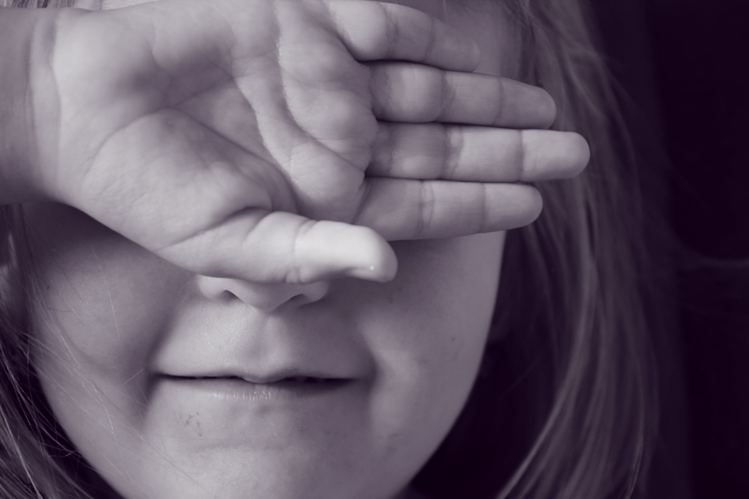 Girls Cover Her Face With Hands Wallpapers - Wallpaper Cave