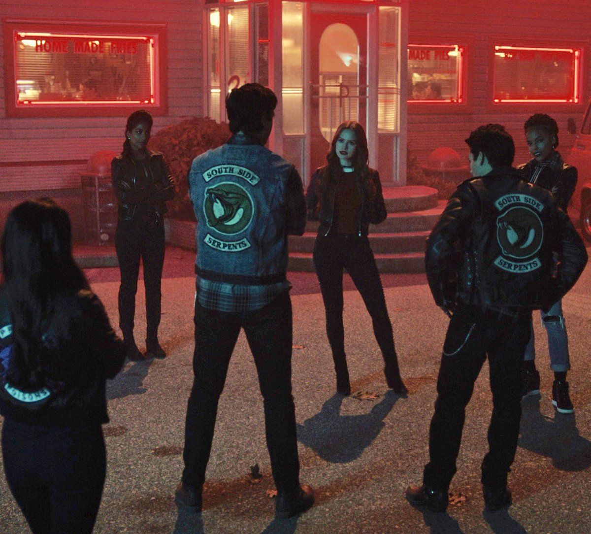 Riverdale Pretty Poisons Wallpapers - Wallpaper Cave