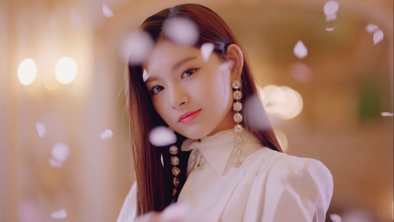 Yiren Everglow Wallpapers - Wallpaper Cave