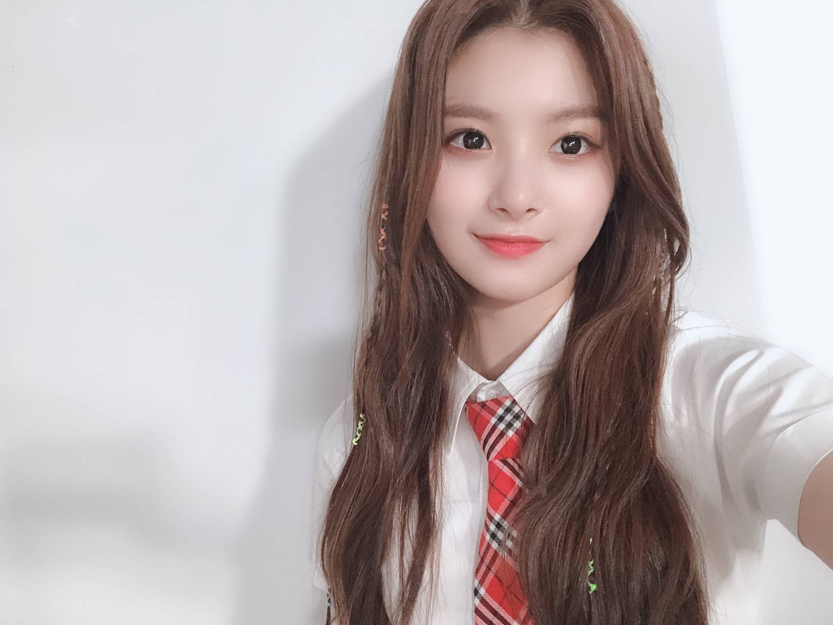 Yiren Everglow Wallpapers - Wallpaper Cave