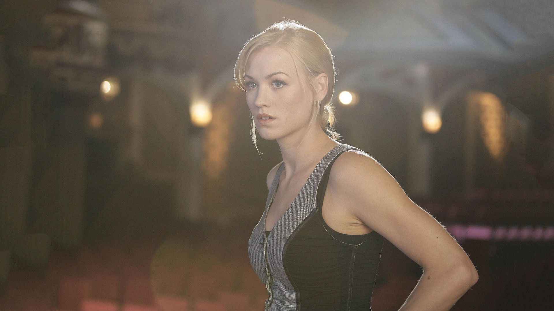 Actress Yvonne Strahovski Desktop HD Wallpapers - Wallpaper Cave