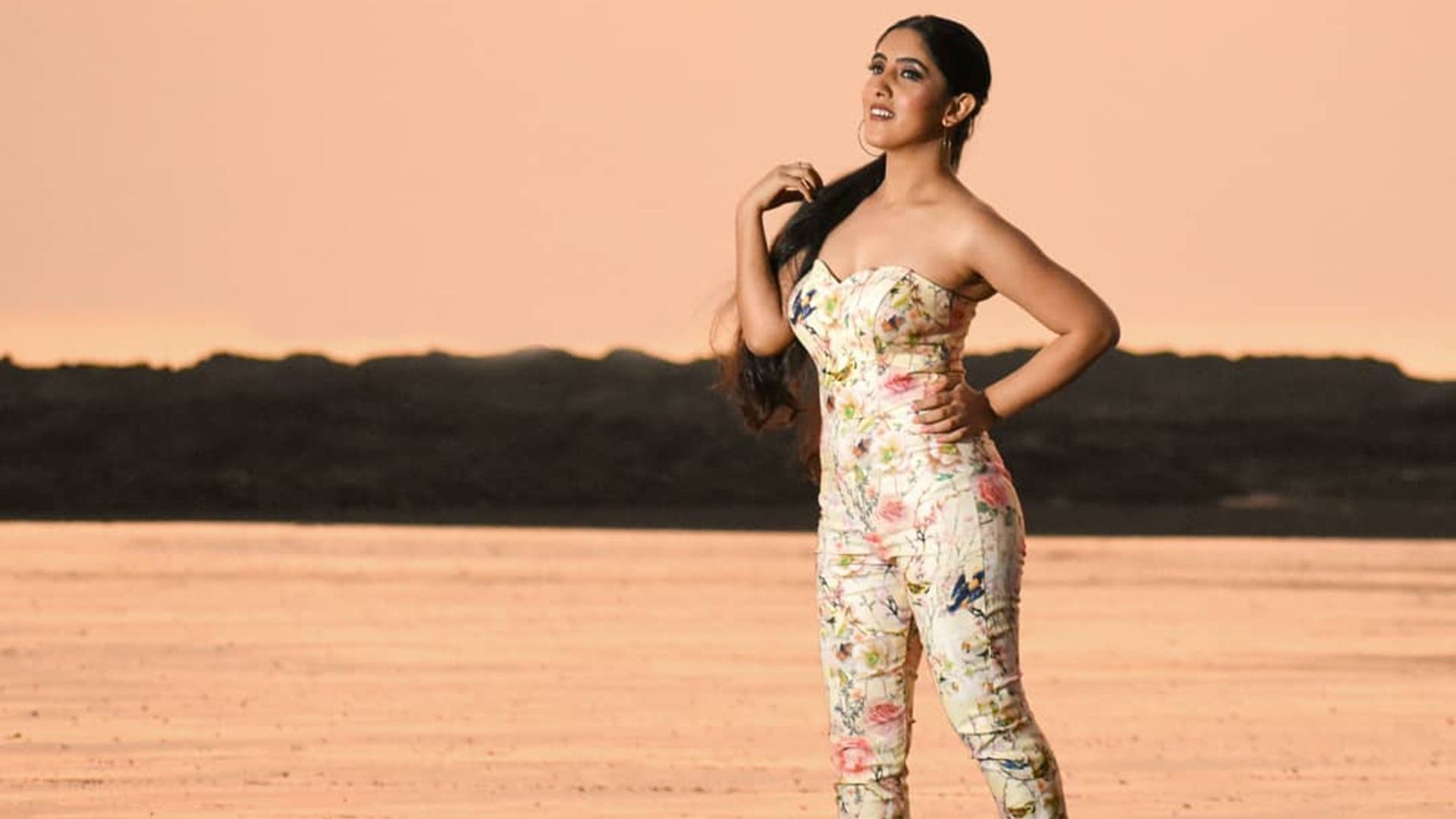 Sameeksha Sud Wallpapers - Wallpaper Cave