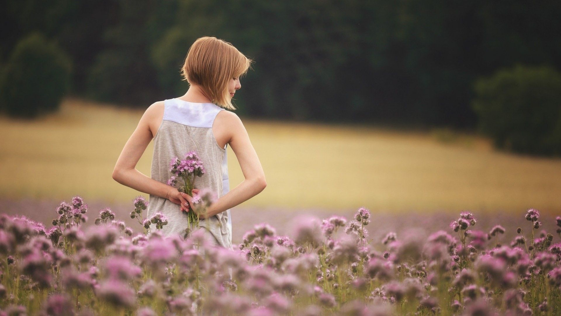 Women And Flower Wallpapers - Wallpaper Cave