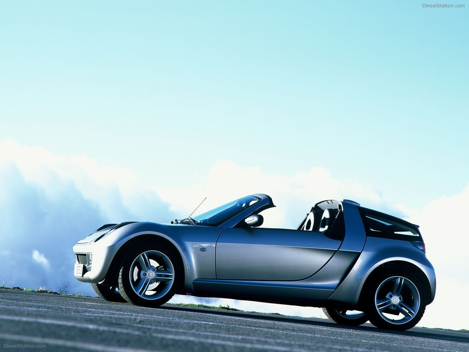 Smart Roadster Wallpapers - Wallpaper Cave