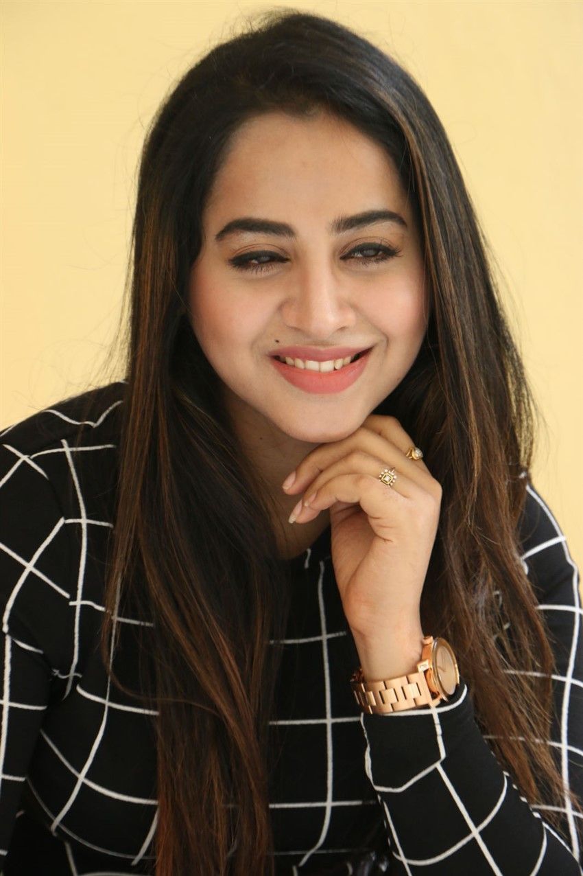 Swathi Deekshith Wallpapers - Wallpaper Cave