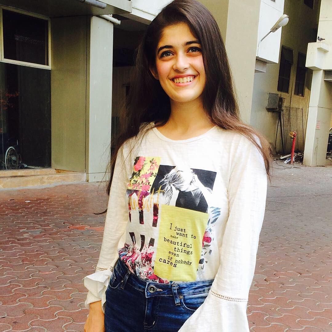 Kota Factory Wallpapers - Wallpaper Cave