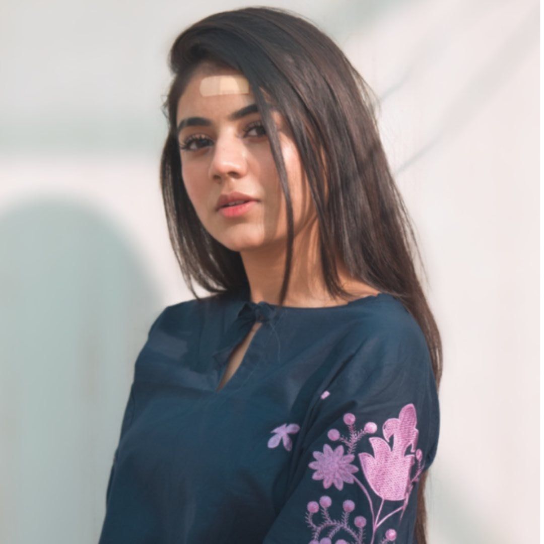 Areeka Haq Wallpapers - Wallpaper Cave