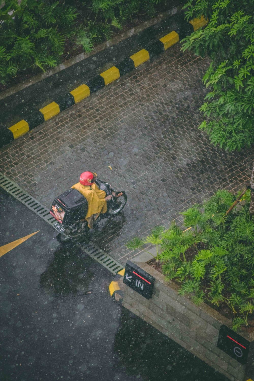 Delivery Guy Wallpapers - Wallpaper Cave