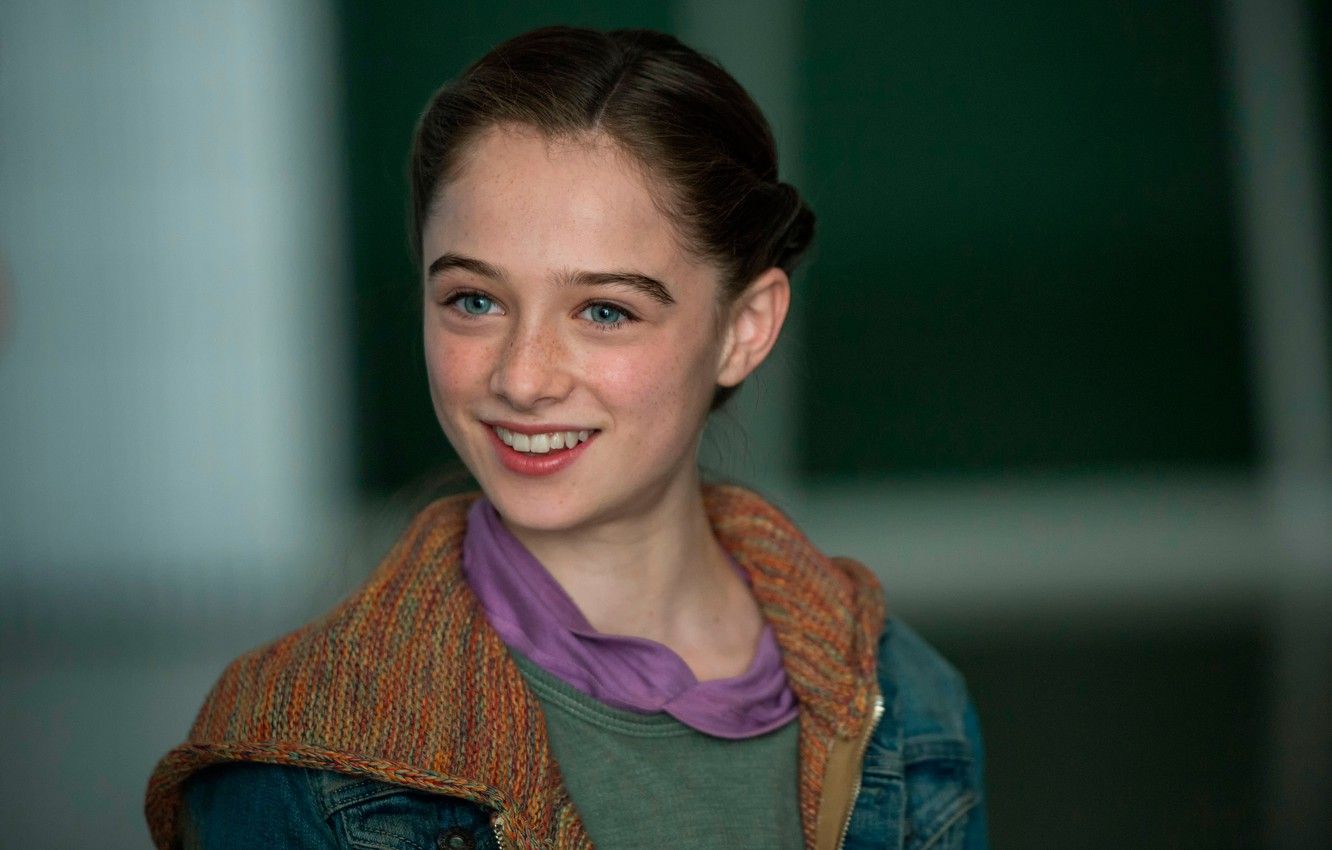 Raffey Cassidy Wallpapers Wallpaper Cave