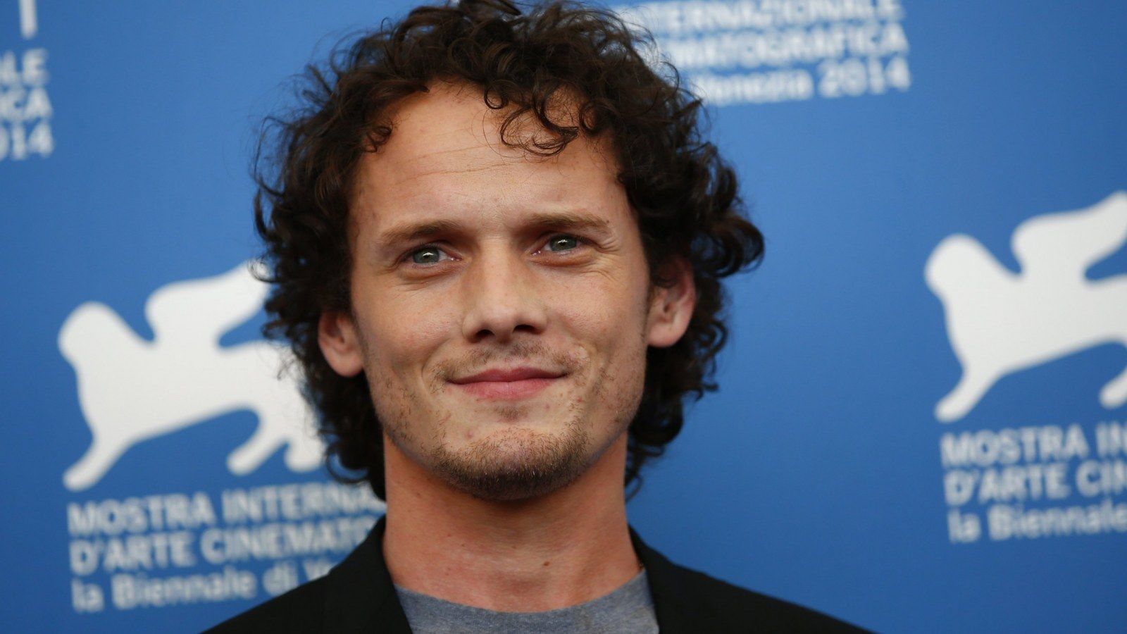 Anton Yelchin Wallpapers Wallpaper Cave