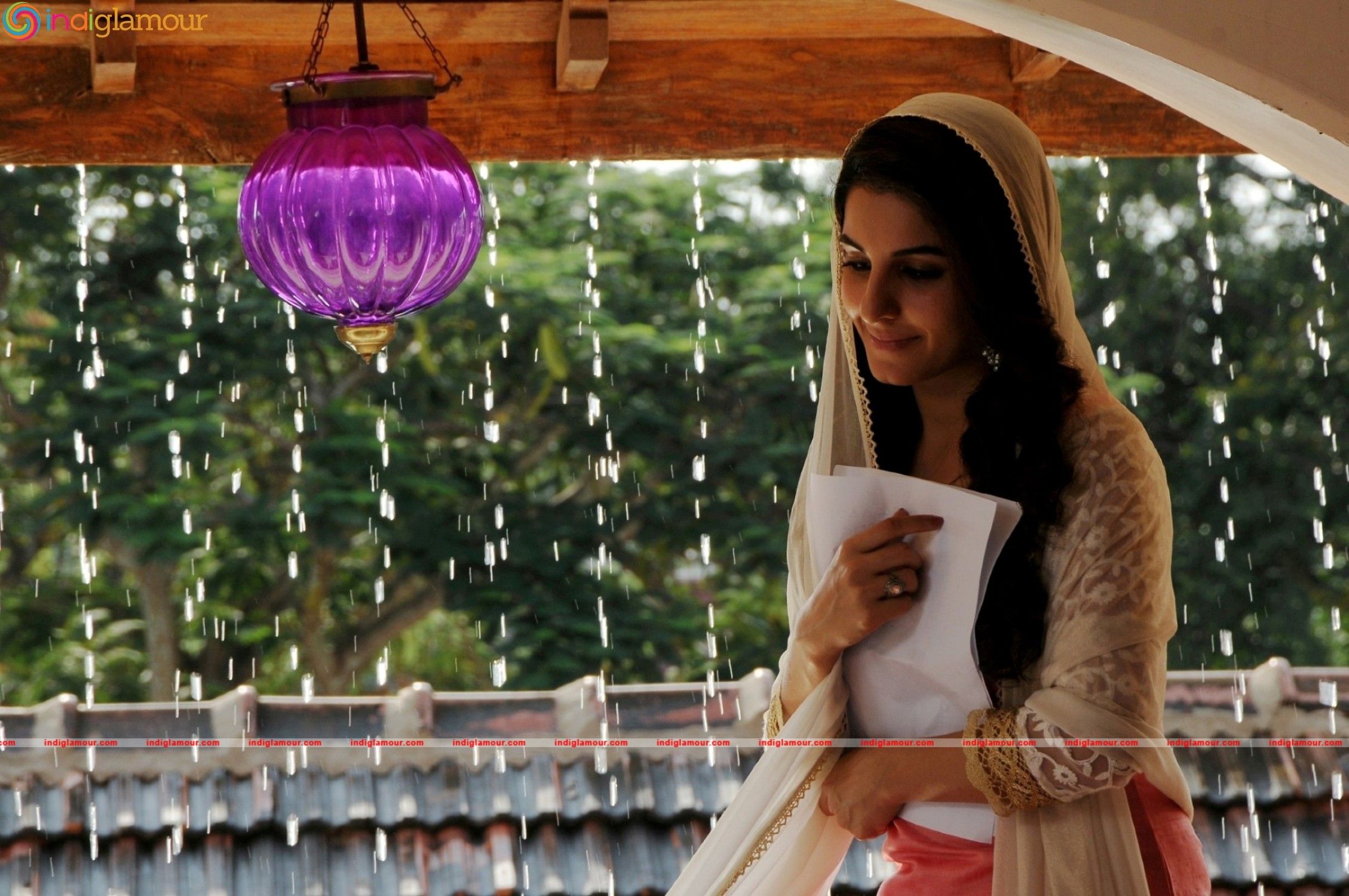 Meendum Oru Kadhal Kadhai Movie Wallpapers - Wallpaper Cave