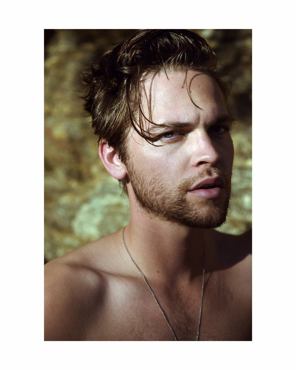 Alex Calvert Wallpapers - Wallpaper Cave