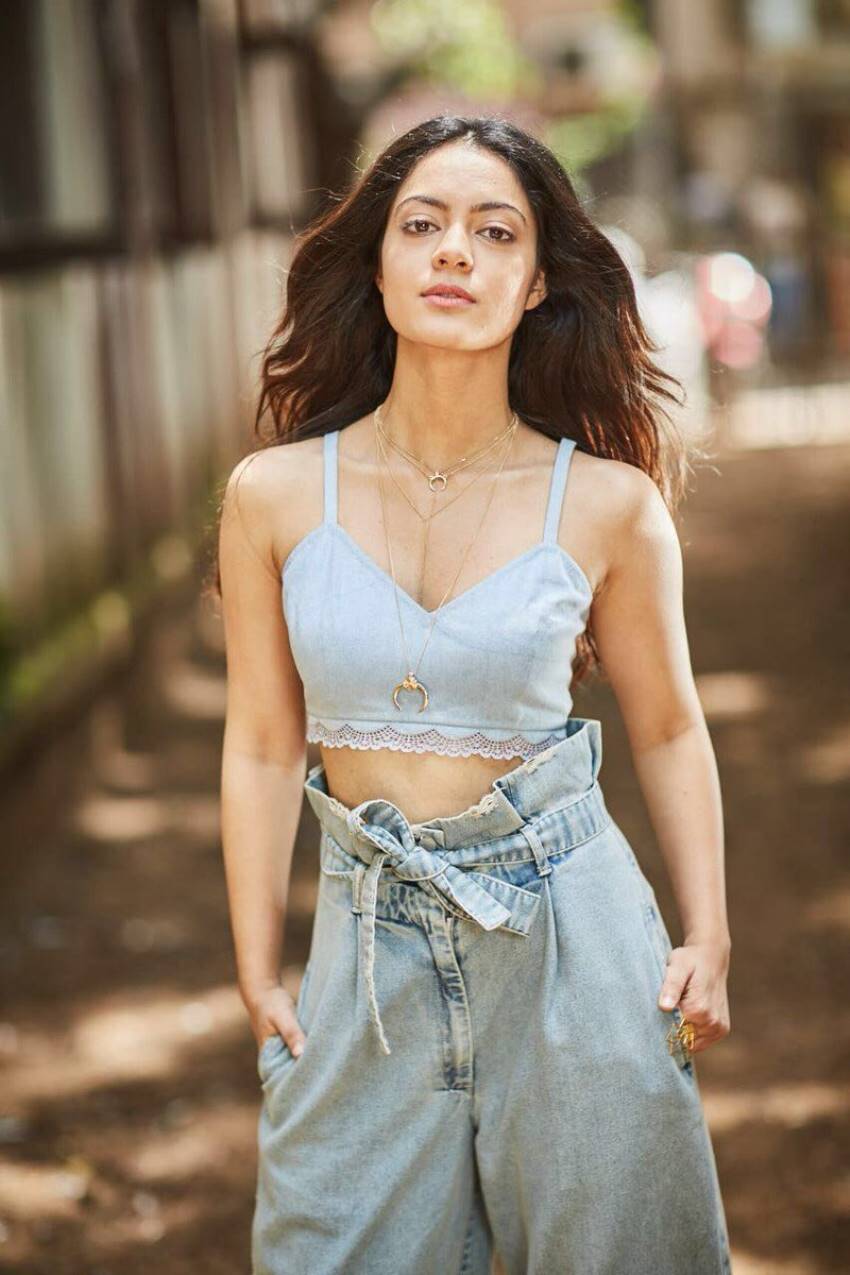 Anya Singh Wallpapers - Wallpaper Cave