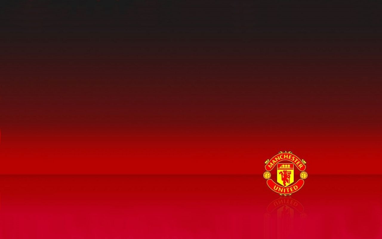 Manchester United Desktop Wallpapers - Wallpaper Cave
