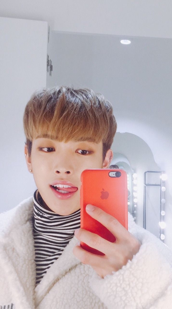 Ateez Hongjoong Wallpapers - Wallpaper Cave