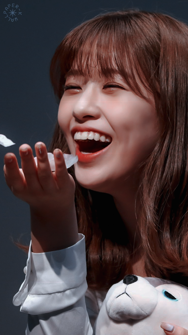 Yujin IZone Wallpapers - Wallpaper Cave