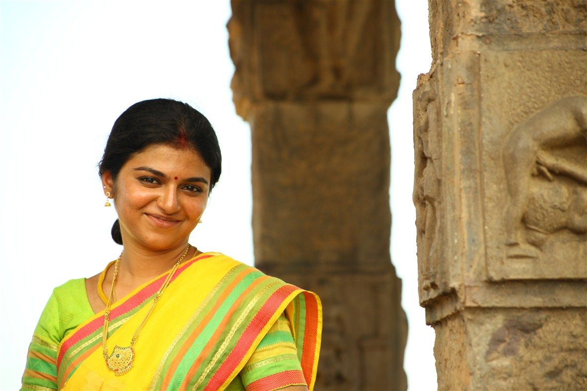 Raveena Ravi Wallpapers - Wallpaper Cave