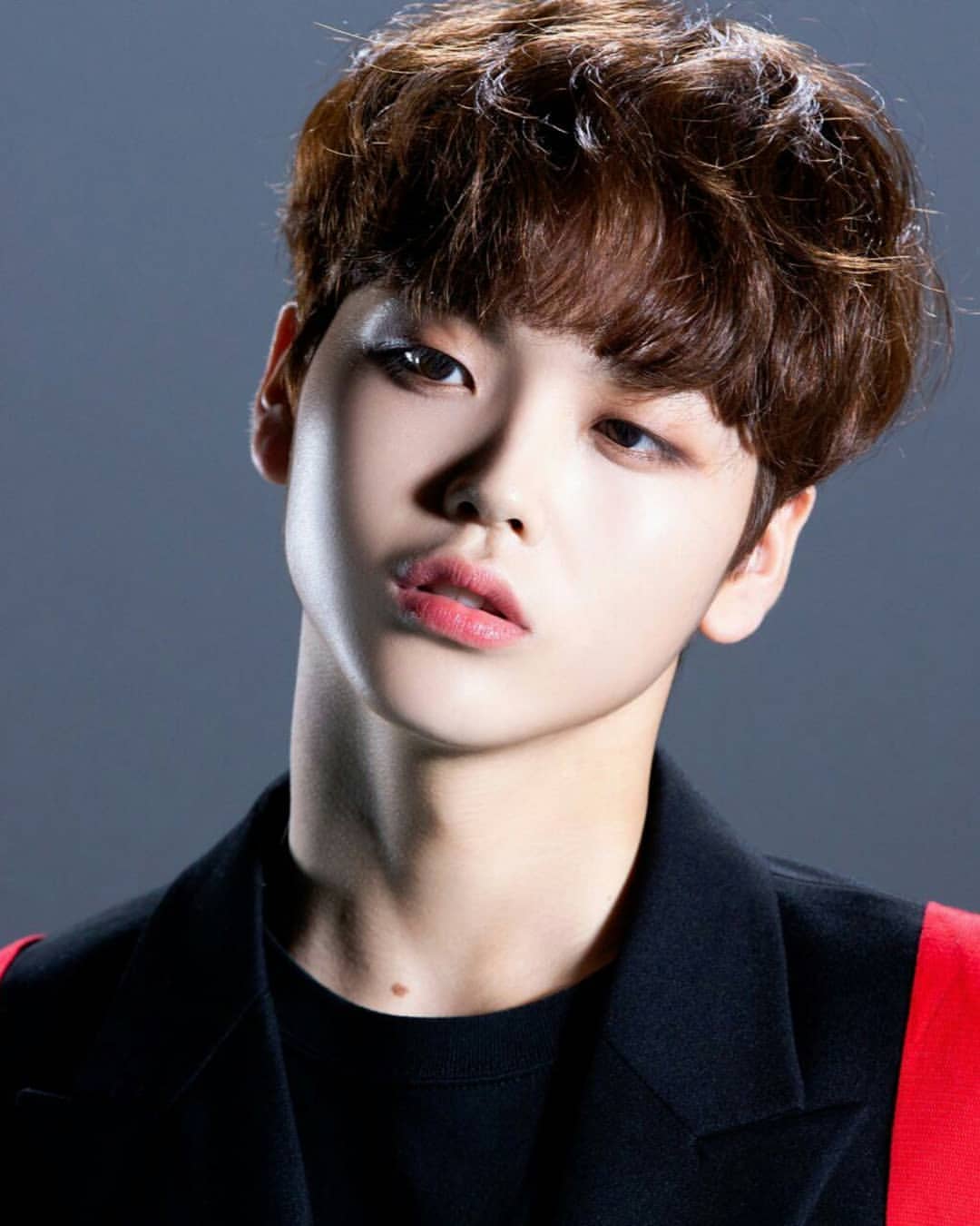X1 Song Hyeongjun Wallpapers - Wallpaper Cave