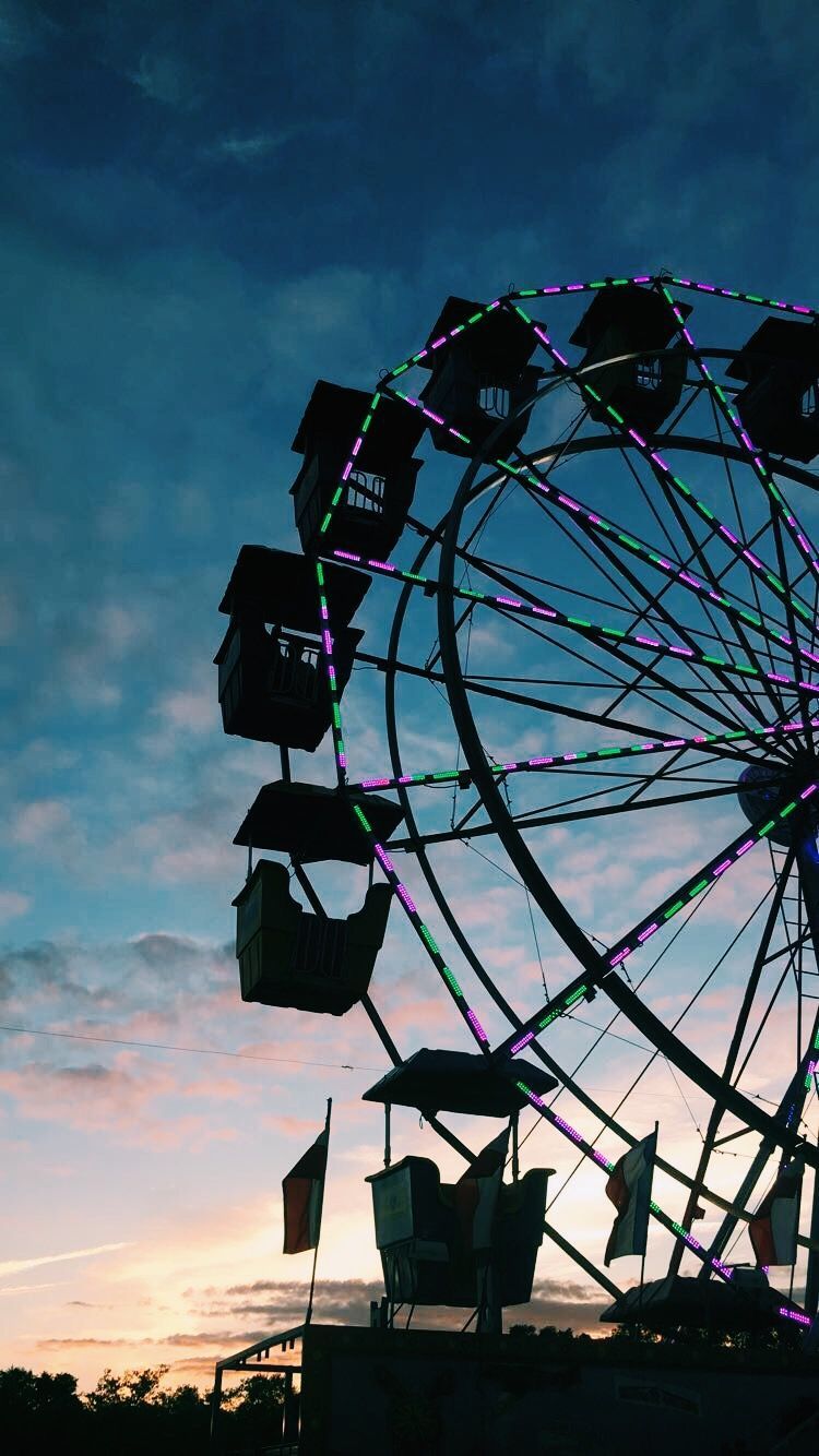 Carnival At Night Aesthetic Wallpapers - Wallpaper Cave