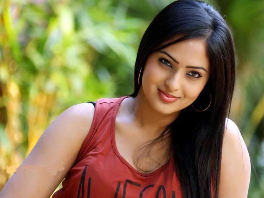 Nikesha Patel Wallpapers - Wallpaper Cave