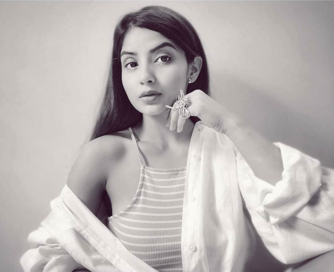 Kashmira Pardesi Wallpapers - Wallpaper Cave