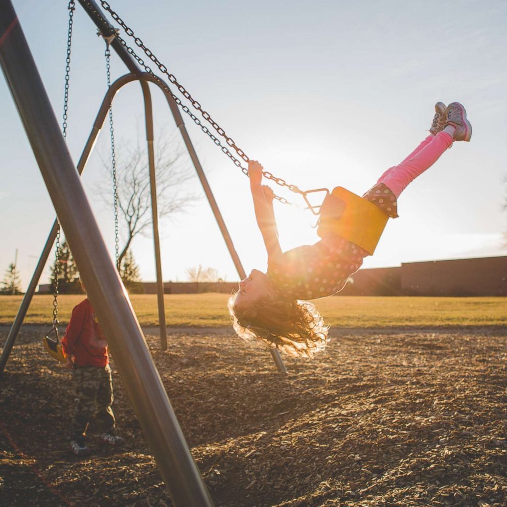 Child Alone At Swing Wallpapers - Wallpaper Cave