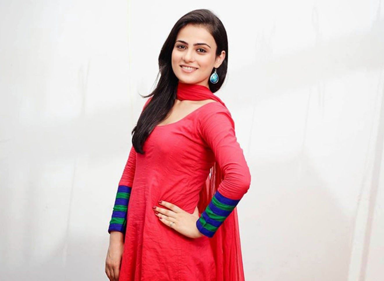 Radhika Madan Wallpapers - Wallpaper Cave