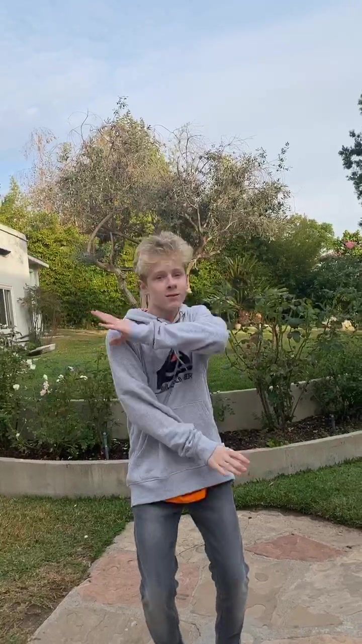 Lev Cameron Wallpapers - Wallpaper Cave