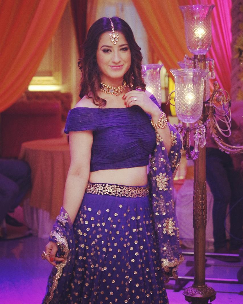 Aalisha Panwar Wallpapers - Wallpaper Cave