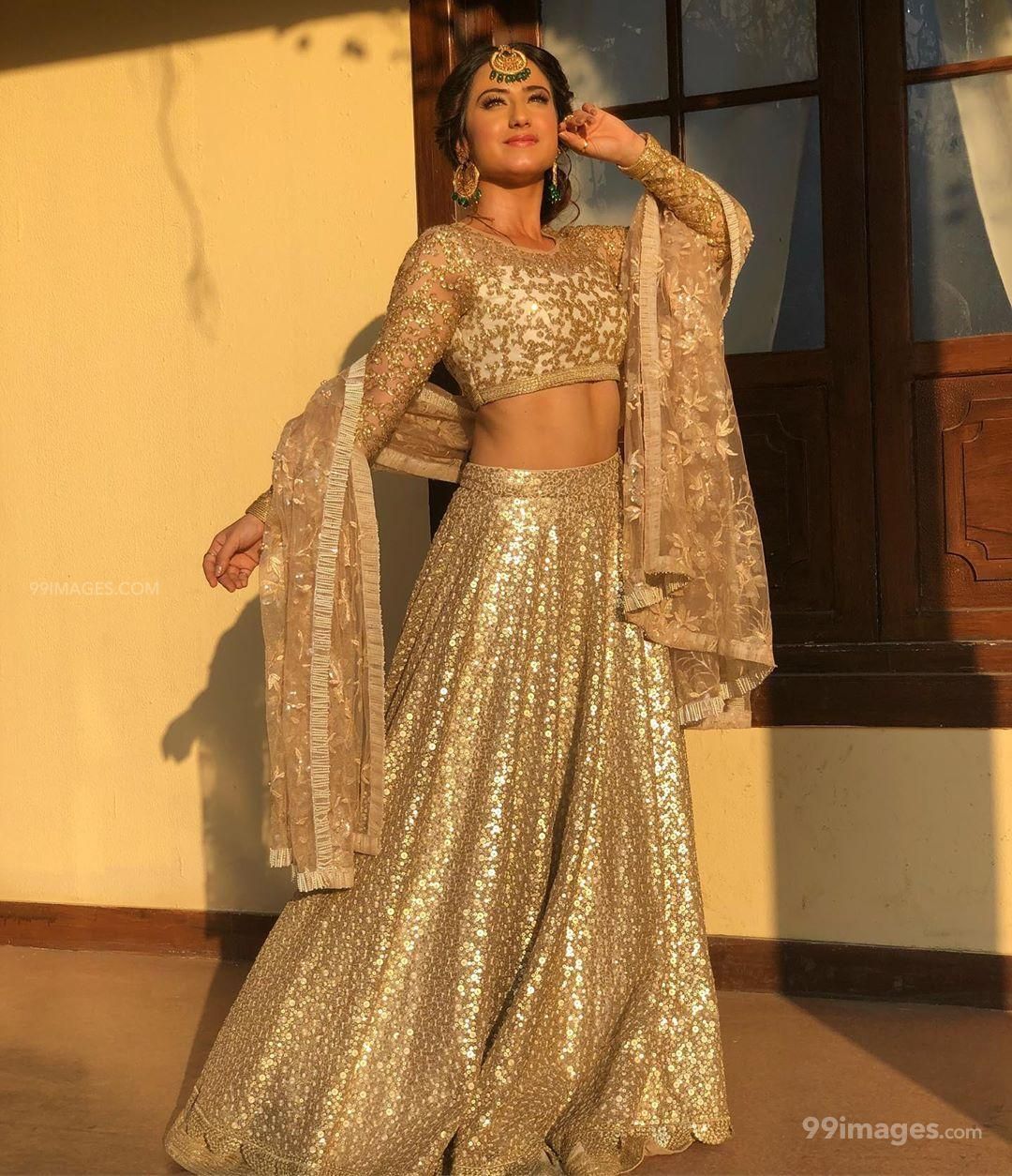 Aalisha Panwar Wallpapers - Wallpaper Cave