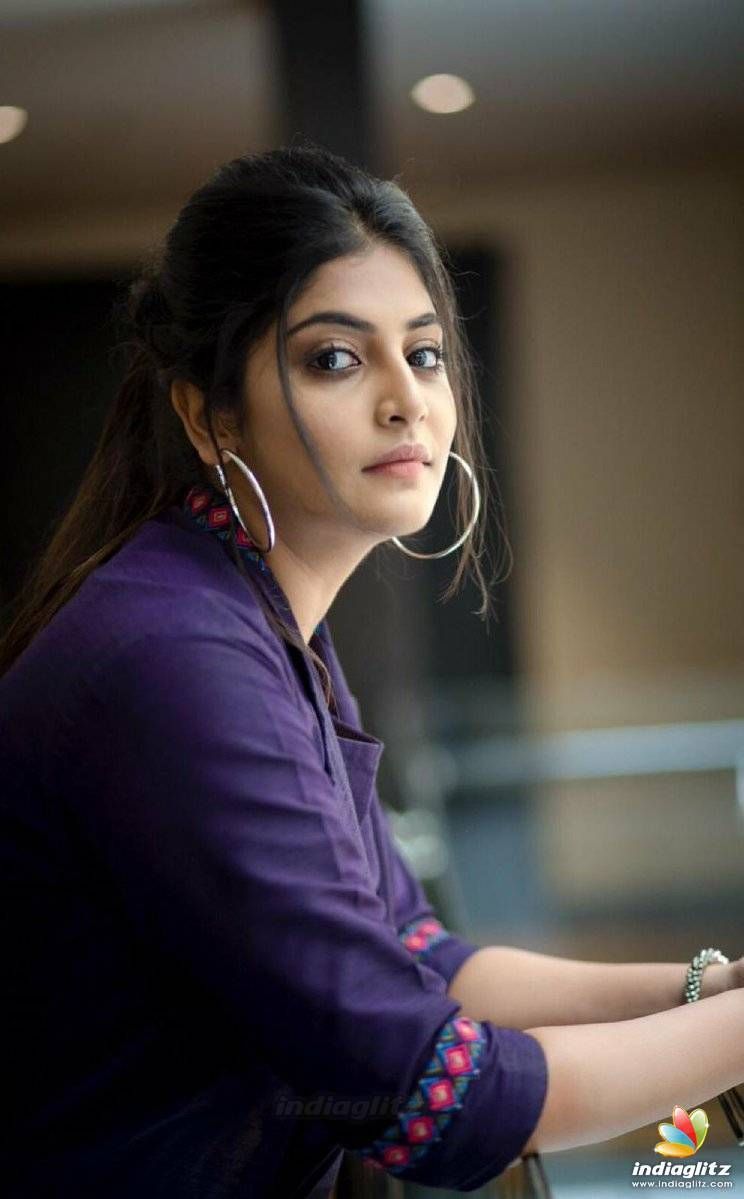 Manjima Mohan Wallpapers - Wallpaper Cave
