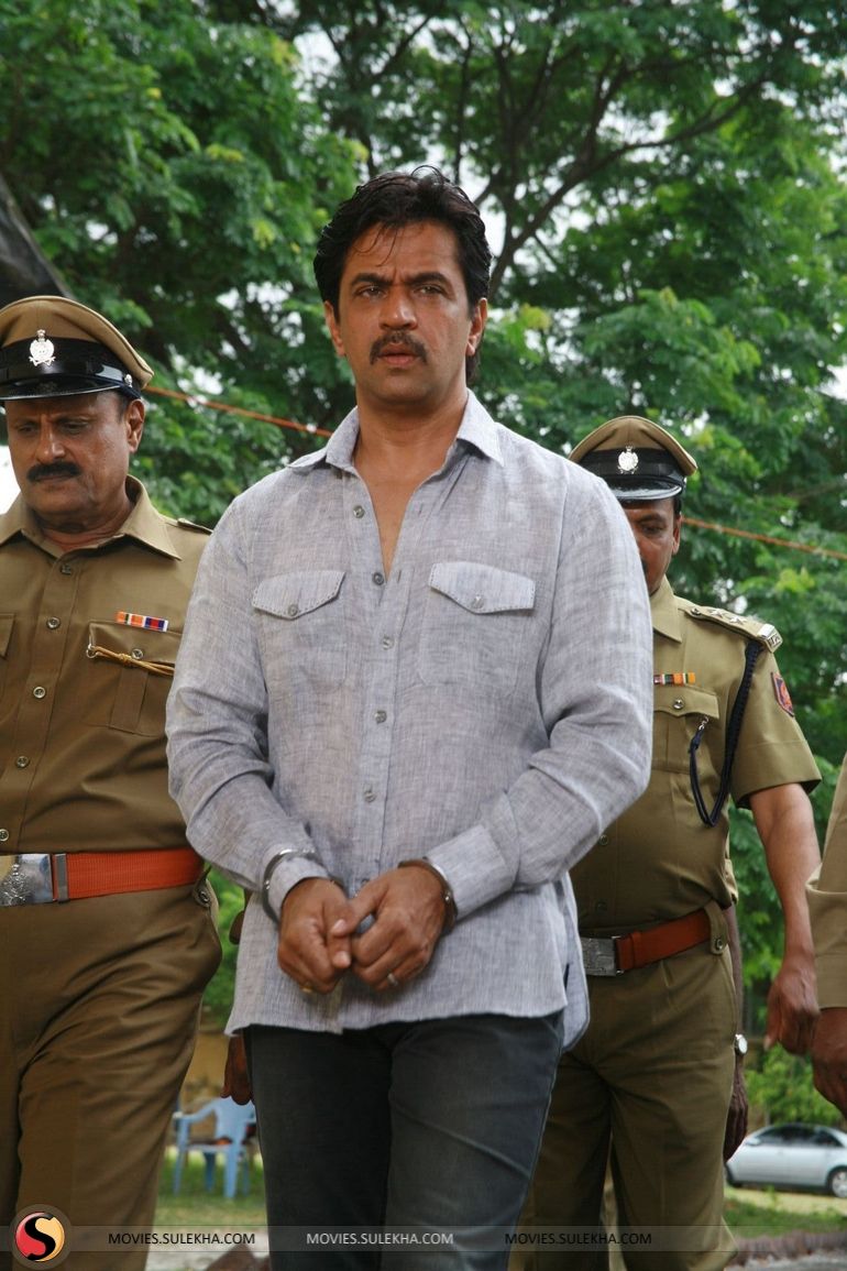 Action King Arjun Wallpapers - Wallpaper Cave