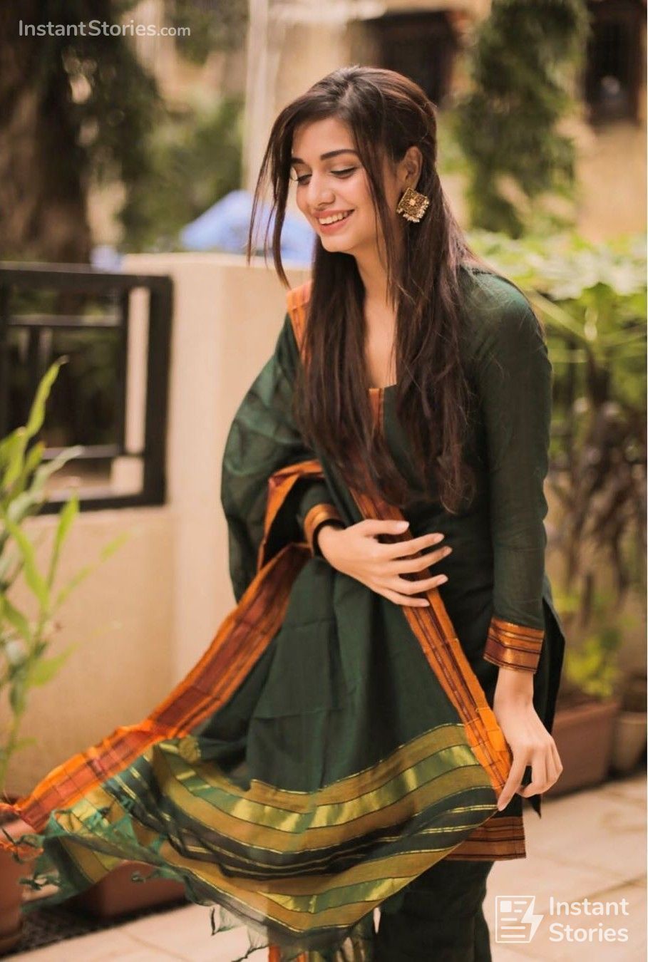 Divya Agarwal Wallpapers - Wallpaper Cave