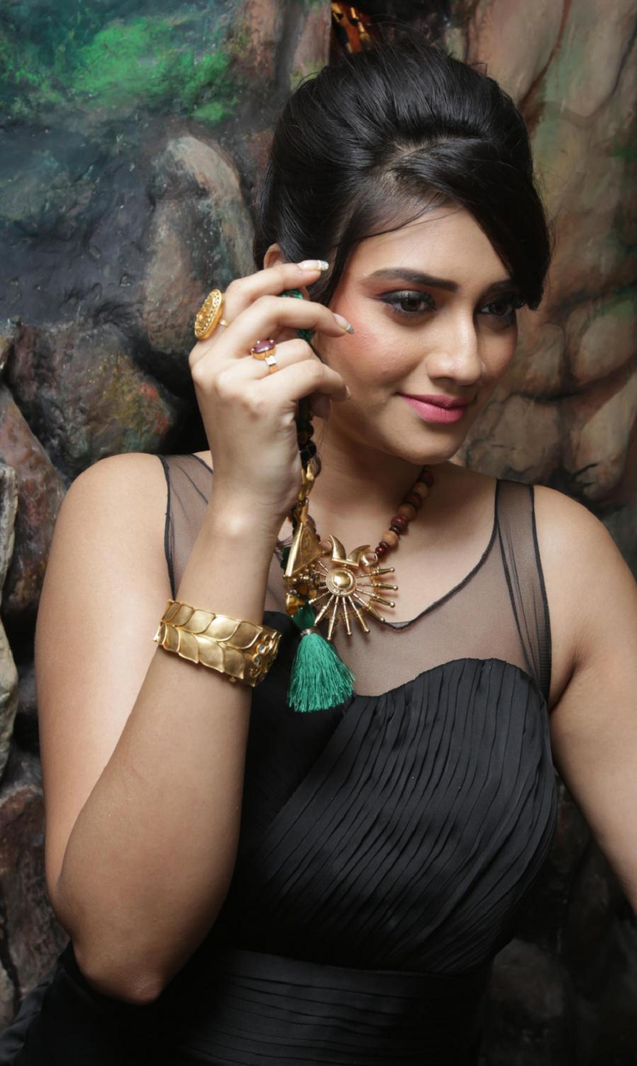 Nusrat Wallpapers - Wallpaper Cave