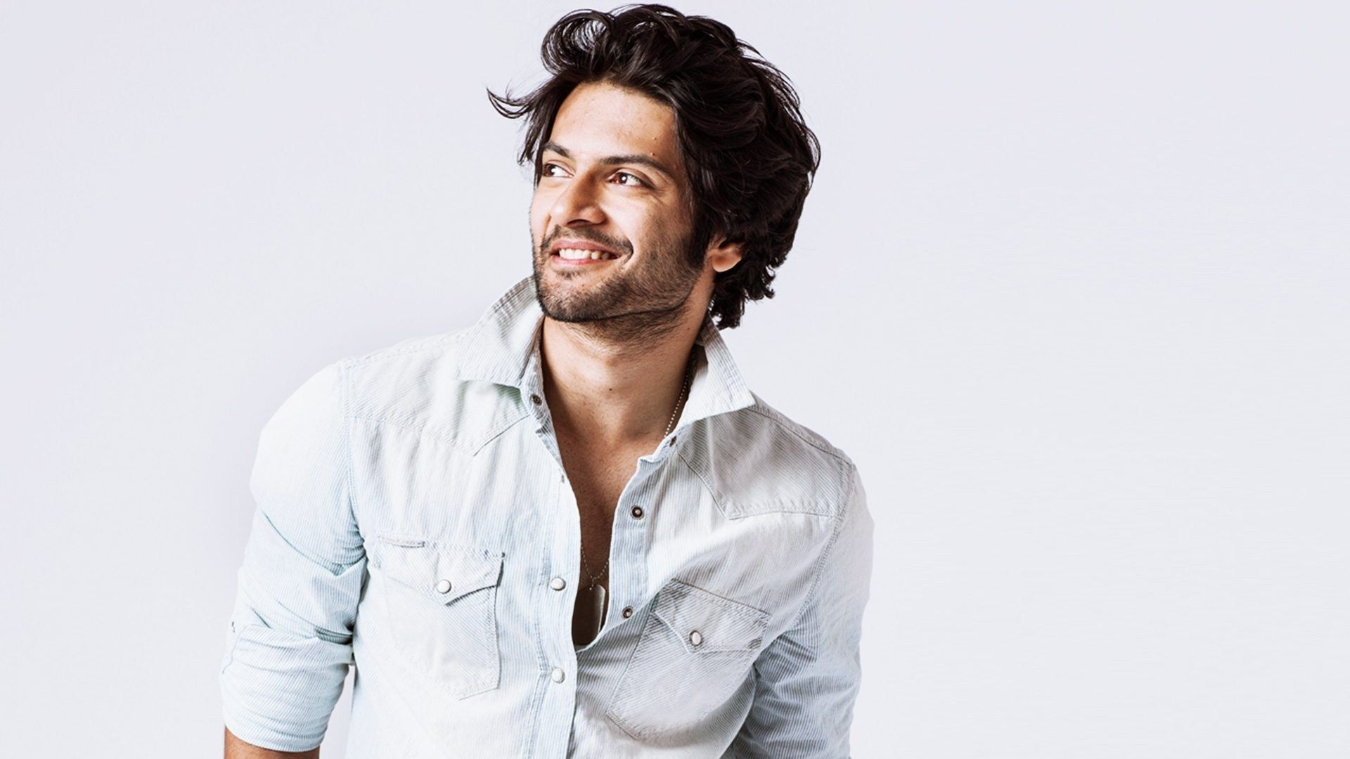 Ali Fazal Wallpapers - Wallpaper Cave
