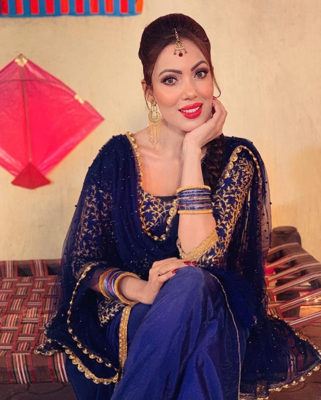 Munmun Dutta Wallpapers - Wallpaper Cave